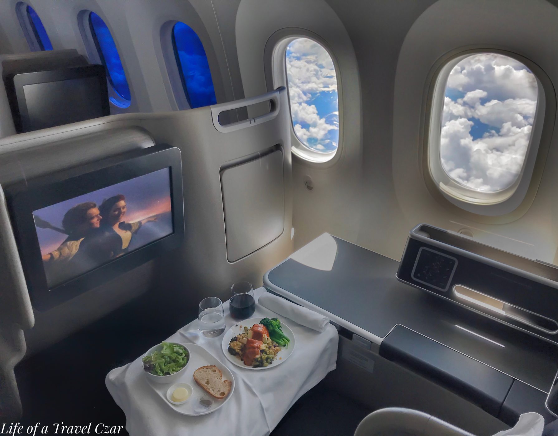 Qantas First Class (Sydney to Los Angeles) – Life of a Travel Czar